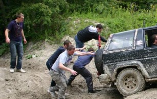 Devils Pit | The original offroad 4x4 course